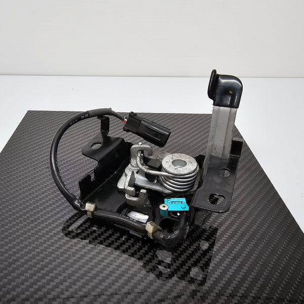 Suzuki Swift Bonnet Latch With Sensor * 2017-2022 * – Cuztoms.co.uk