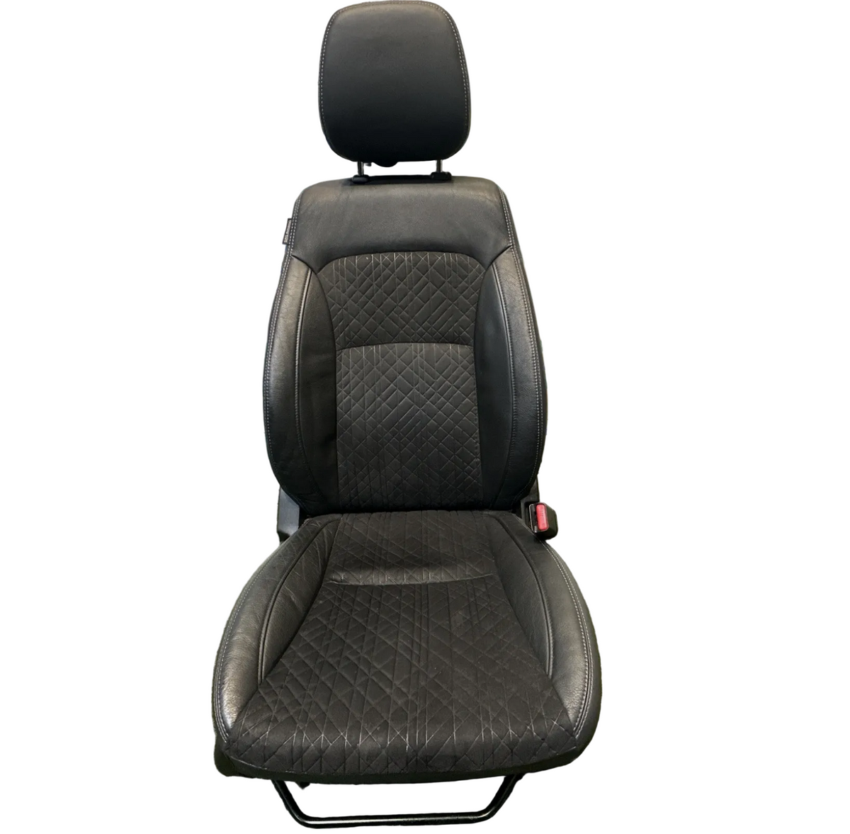 Suzuki Vitara SZ5 Seats Front + Rear * 2015-2024 * – Cuztoms.co.uk
