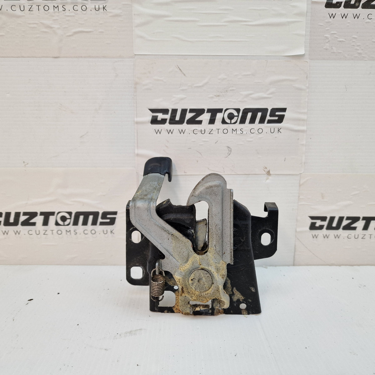 Suzuki Swift Bonnet Latch * 2017-2022 * – Cuztoms.co.uk